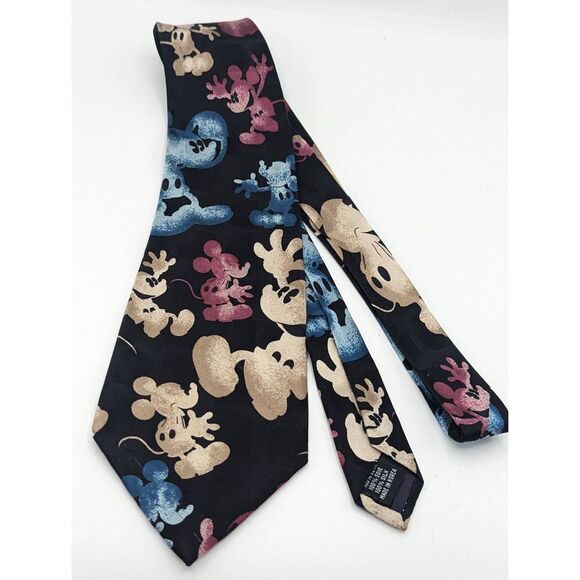 Disney | Accessories | Disney Mickey Mouse Clock Necktie Tie Atlas A ...